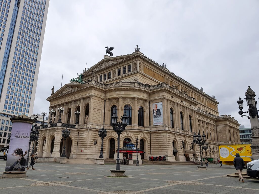 Complete Guide to Frankfurt am Main in Germany – MAJESTIC GERMANY